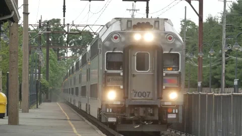 A New Jersey Transit Commuter Train Arri... | Stock Video | Pond5