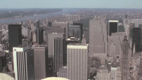 New York - 1982: City panorama from Empi... | Stock Video | Pond5