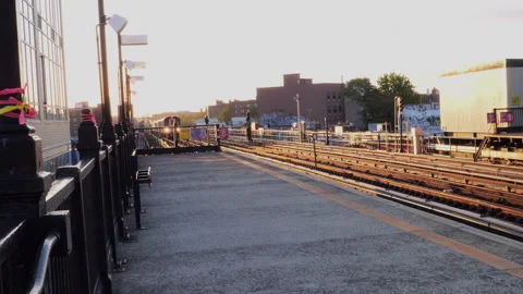 New York City MTA Subway train arriving ... | Stock Video | Pond5