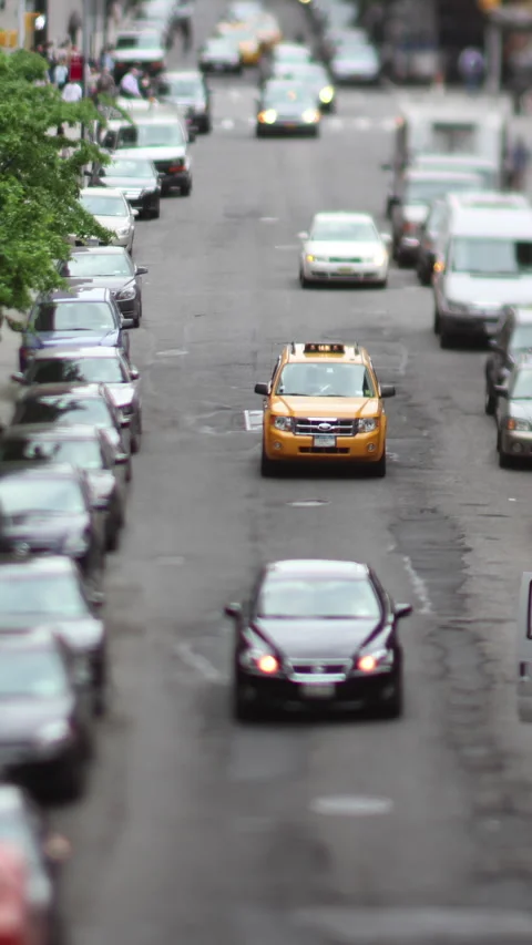 new york city street scene in vertical f... | Stock Video | Pond5