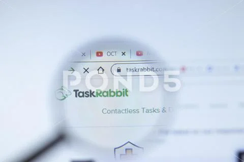 New York, USA - 26 October 2020: TaskRabbit taskrabbit.com company ...