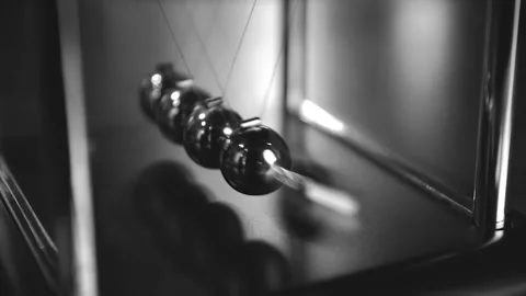 Newton Cradle Pendulum Stock Videos – Royalty-Free HD & 4K Videos | Pond5