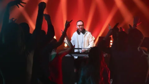 Night Club Live Stock Videos – Royalty-Free HD & 4K Videos