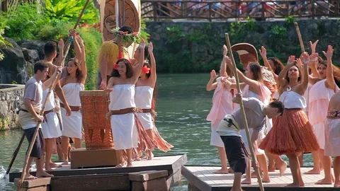 Show The Hi Stock Videos – Royalty-Free HD & 4K Videos | Pond5