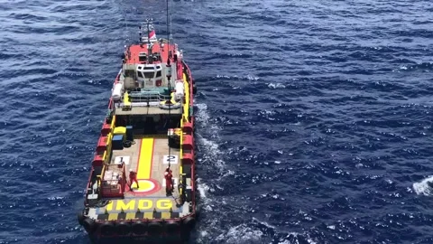 Oil Rig Crew Stock Video Footage | Royalty Free Oil Rig Crew Videos | Pond5