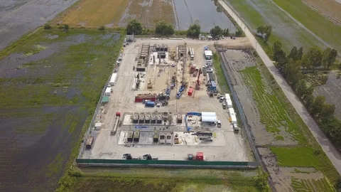 Oil and gas land drilling rig onshore in... | Stock Video | Pond5