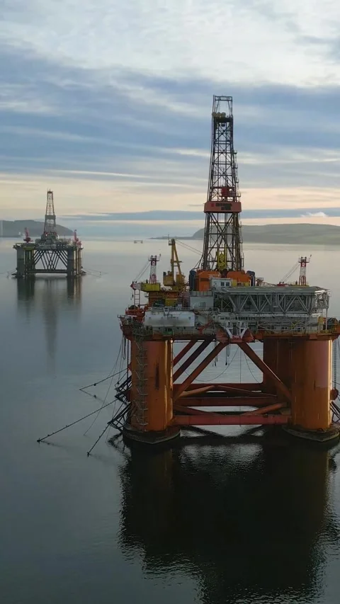 oil rigs drilling platforms parked estua... | Stock Video | Pond5