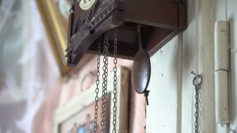 Watch Ticktock Stock Videos – Royalty-Free HD & 4K Videos