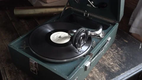 Old Phonograph gramophone patephone retr... | Stock Video | Pond5