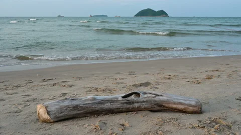 Calm Dow Stock Videos – Royalty-Free HD & 4K Videos