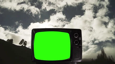 Old TV Set Turning On Green Screen with ... | Stock Video | Pond5