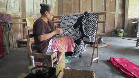 Drawing Hot Women Stock Videos – Royalty-Free HD & 4K Videos