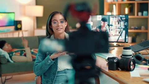 Online Videoediting Stock Videos – Royalty-Free HD & 4K Videos