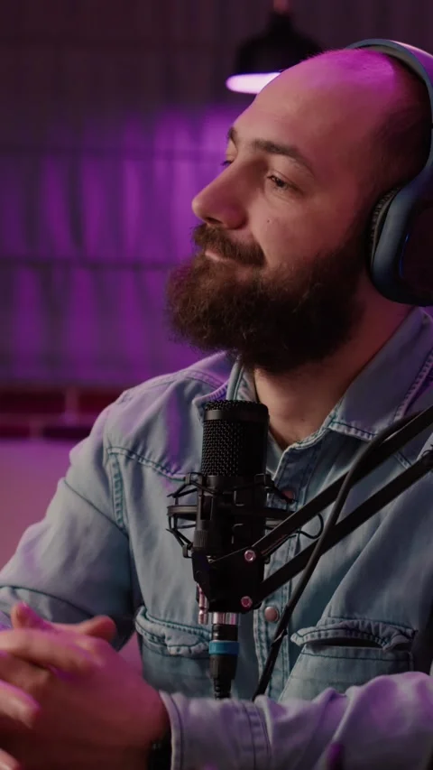 Talk Show Radio Stock Videos – Royalty-Free HD & 4K Videos