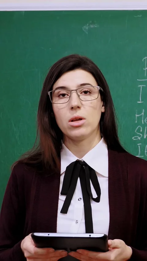 English Female Teacher Stock Videos – Royalty-Free HD & 4K Videos | Pond5