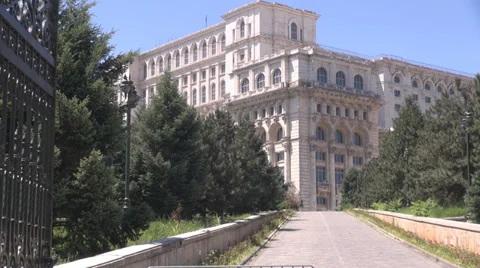 Wide Open Huge Stock Videos – Royalty-Free HD & 4K Videos | Pond5