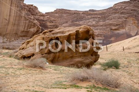 Photograph: Outcrop geological formations, Al Ula in Saudi Arabia ...