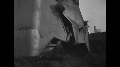 Crane Carrying Iron Stock Videos – Royalty-Free HD & 4K Videos