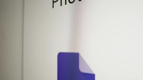 Scrolling Youtube Stock Videos – Royalty-Free HD & 4K Videos