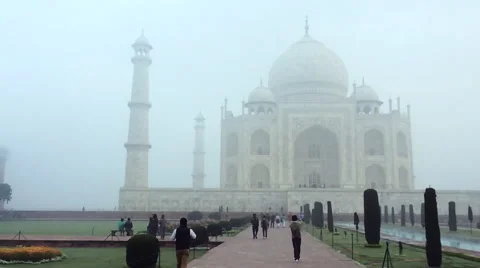 Pan shot of tourists at Taj Mahal, Agra,... | Stock Video | Pond5