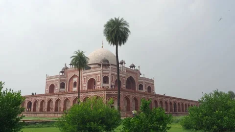 Panoramic view of Humayun Tomb, mosque w... | Stock Video | Pond5