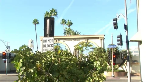 Sign To Paramount Stock Videos – Royalty-Free HD & 4K Videos