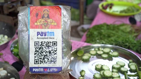 Google Qr Code Stock Videos – Royalty-Free HD & 4K Videos | Pond5