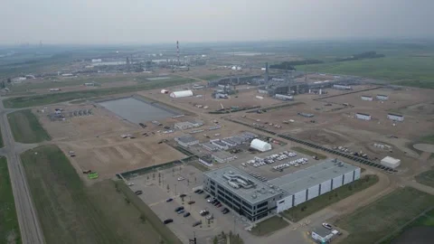 Fractionation Stock Footage ~ Royalty Free Stock Videos | Pond5