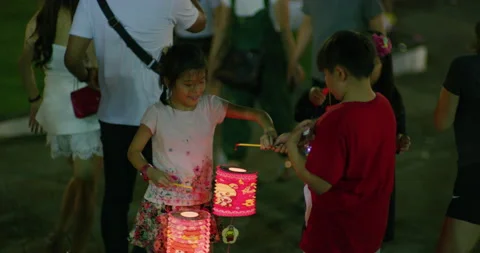 Chinese People V Stock Videos – Royalty-Free HD & 4K Videos