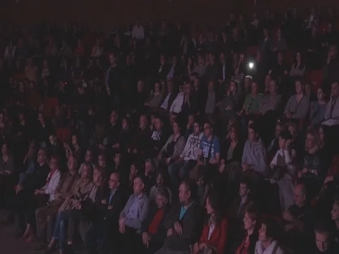 Cinema Clap Stock Videos – Royalty-Free HD & 4K Videos | Pond5