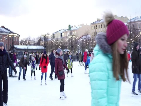 Entertainment Space Stock Videos – Royalty-Free HD & 4K Videos | Pond5