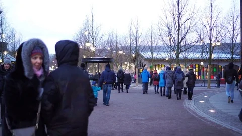 Entertainment Space Stock Videos – Royalty-Free HD & 4K Videos | Pond5