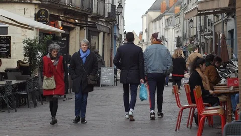 Womenwalking Tours Stock Videos – Royalty-Free HD & 4K Videos | Pond5