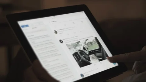 Tweet Stock Video Footage | Royalty Free Tweet Videos | Pond5