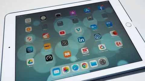 Personl Youtube Video Stock Videos – Royalty-Free HD & 4K Videos