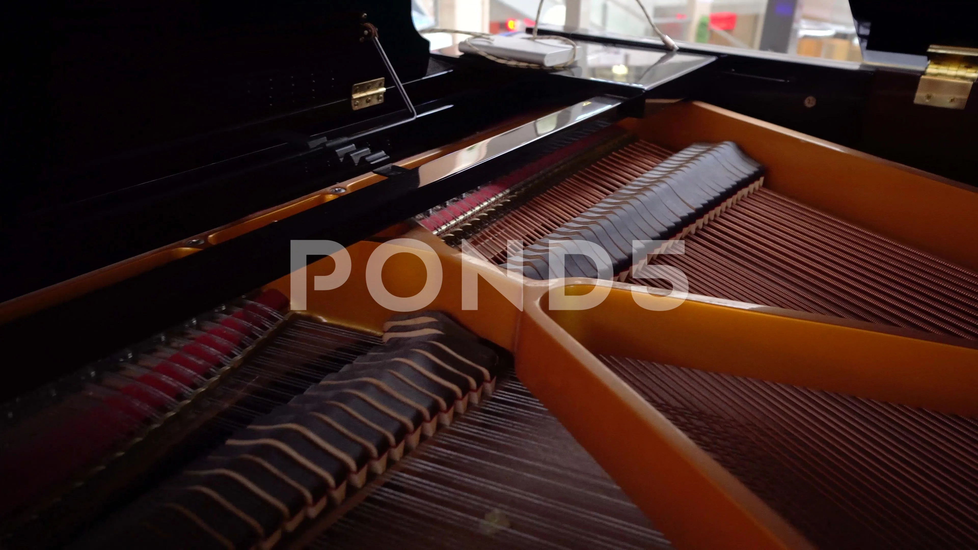 Grand Piano Strings Wallpaper