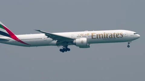 Emirates Plane Stock Videos – Royalty-Free HD & 4K Videos