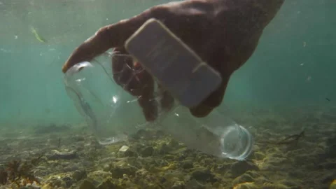 plastic-free summer holiday at the beach... | Stock Video | Pond5