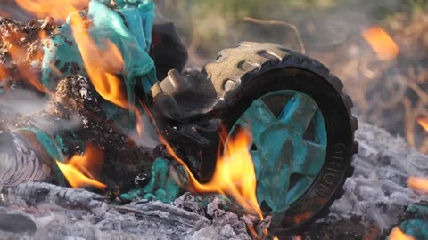 plastic waste burns on fire | Stock Video | Pond5