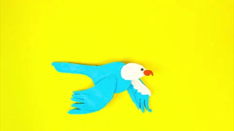 Plasticine bird in flight using the stop... | Stock Video | Pond5