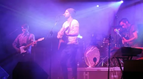 Spanische Pop Music Stock Videos – Royalty-Free HD & 4K Videos | Pond5