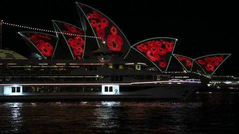 Poppy Projections on the Sydney Opera Ho... | Stock Video | Pond5