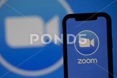 Popular Zoom video conference app icon on a mobile device ~ Premium ...