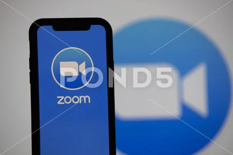 Popular Zoom video conference app icon on a mobile device Stock Photo ...