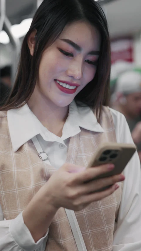 Scrolling Kills Stock Videos – Royalty-Free HD & 4K Videos | Pond5