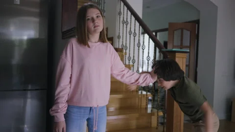 Sibling Portrait Poses Stock Videos – Royalty-Free HD & 4K Videos | Pond5