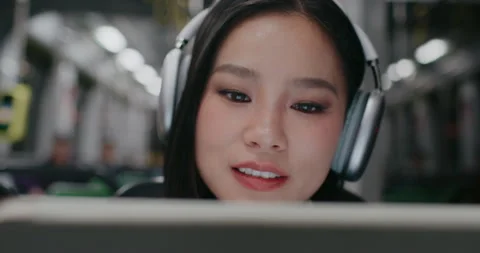 Beautiful Chinese Girls Stock Videos – Royalty-Free HD & 4K Videos