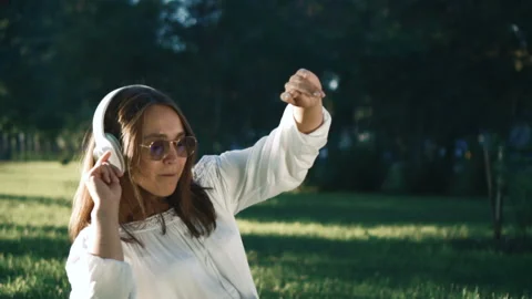 Bohemian Music Style Stock Videos – Royalty-Free HD & 4K Videos | Pond5