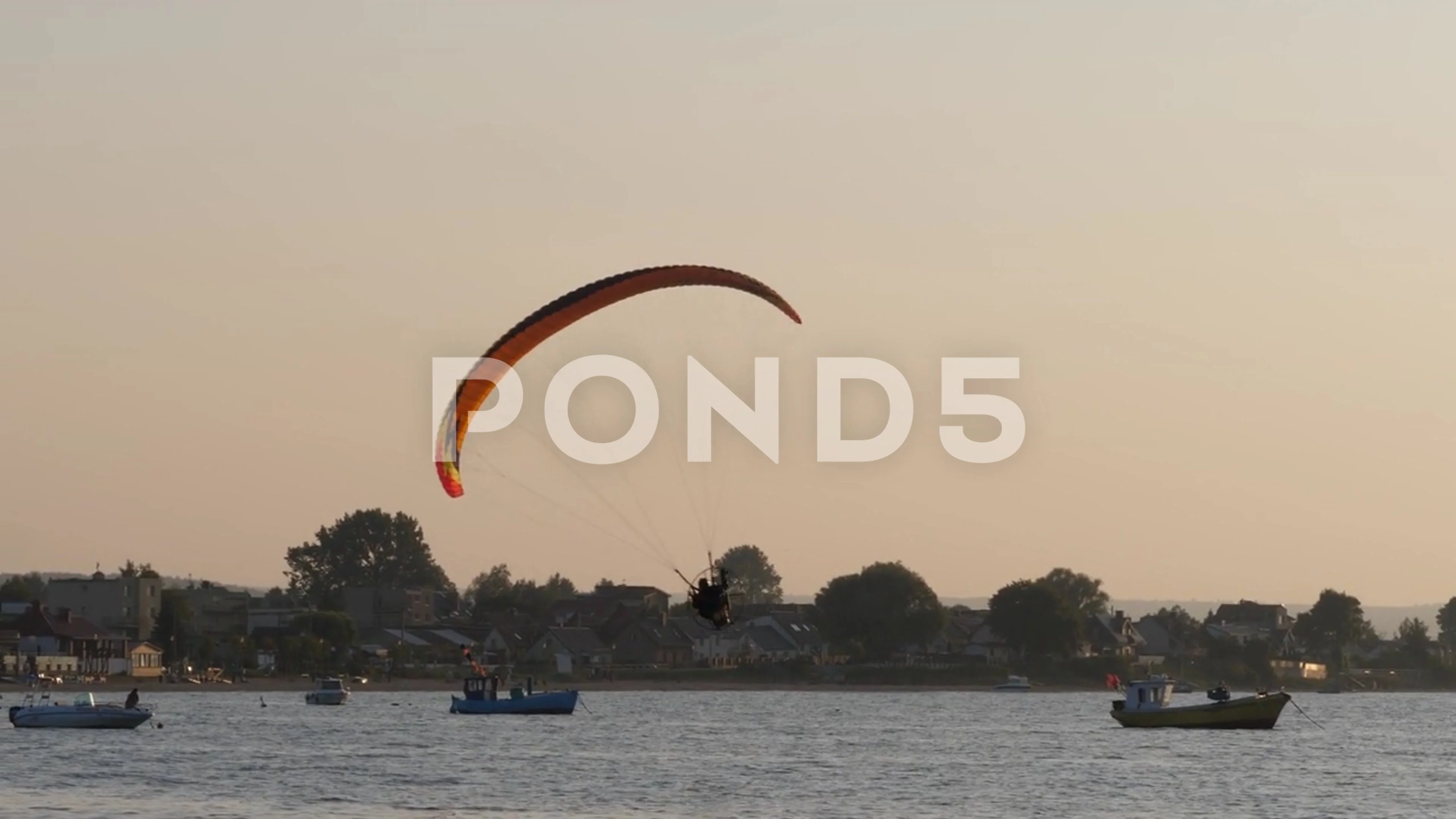 Powered Parachute Sea