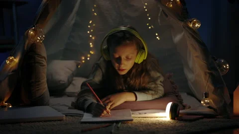 Girl Singing Drawing Stock Videos – Royalty-Free HD & 4K Videos